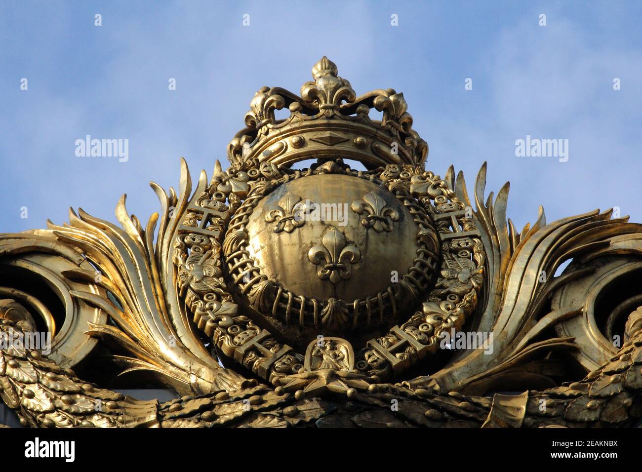 Detail of the golden gate at the justice palace in Paris Stock Photo ...