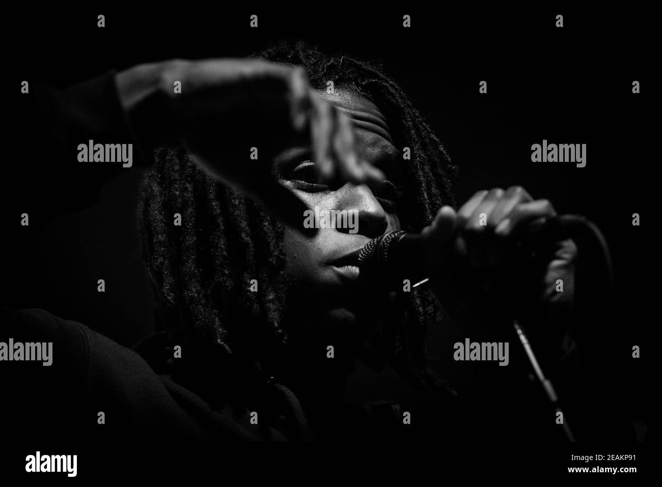 Singer with dreadlocks Black and White Stock Photos & Images - Alamy