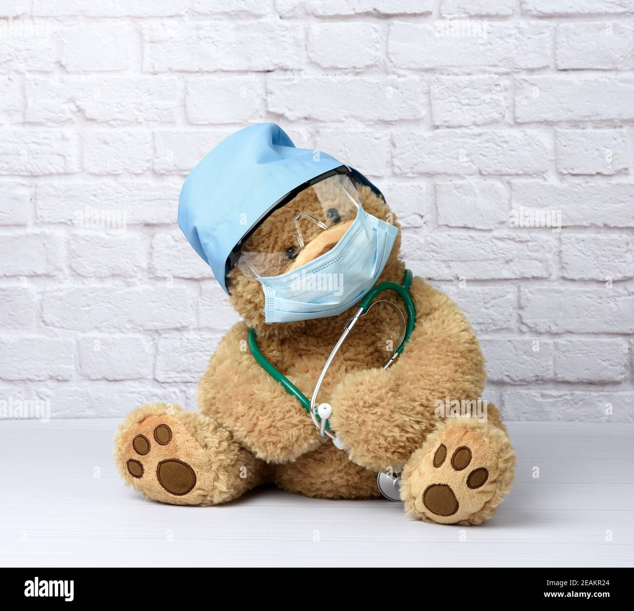 Teddy bear hospital hi-res stock photography and images - Alamy