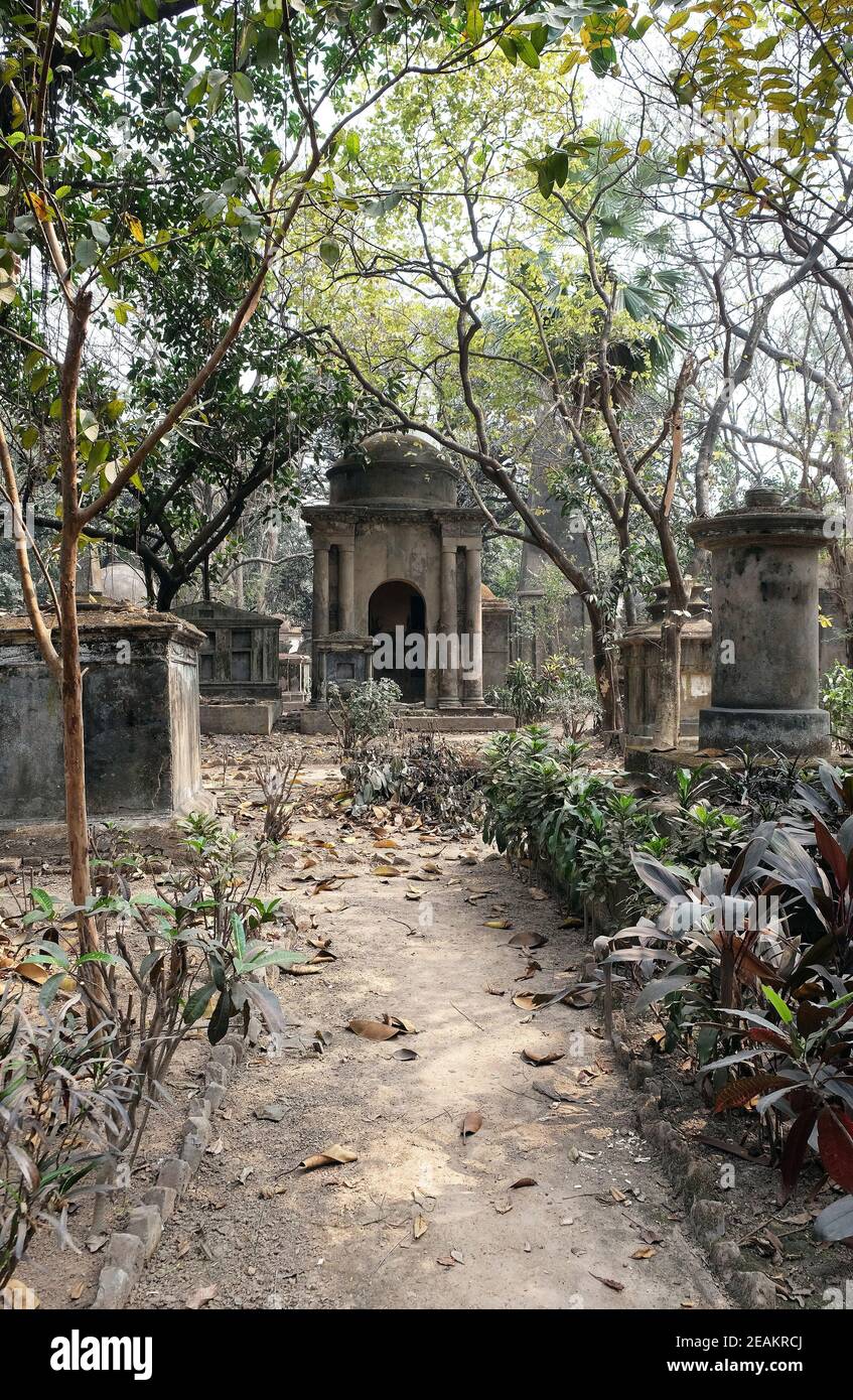 Kolkata Park Street Cemetery, India Stock Photo - Alamy