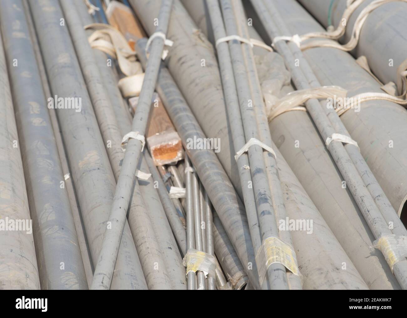 Steel materials hi-res stock photography and images - Alamy