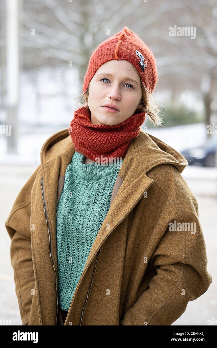 Selah Sue pictured during the start of the 2021 edition of 'Te Gek ...