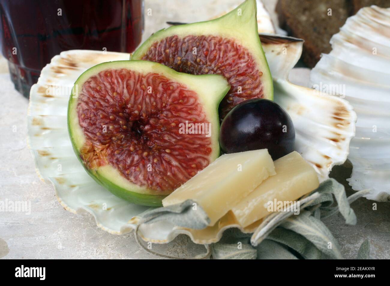 Cheese and figs Stock Photo - Alamy