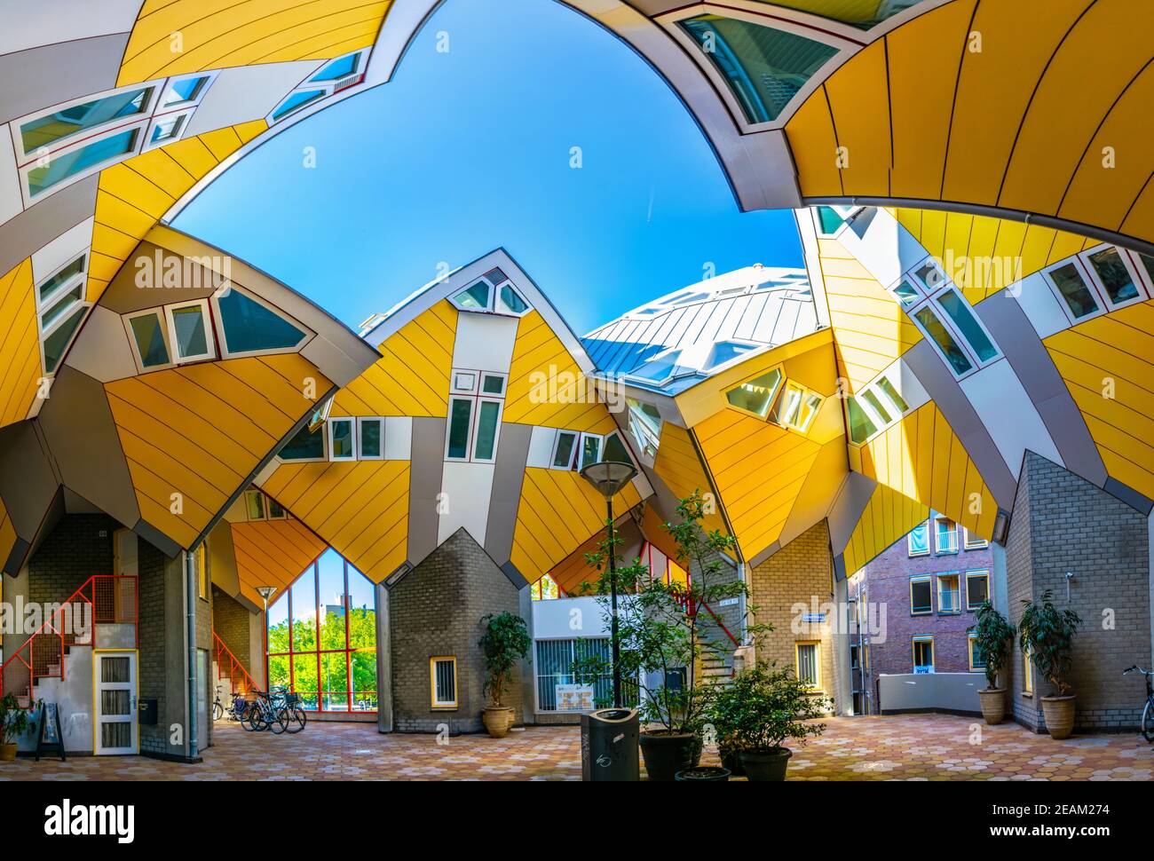 Famous cube houses in Rotterdam, Netherlands Stock Photo - Alamy