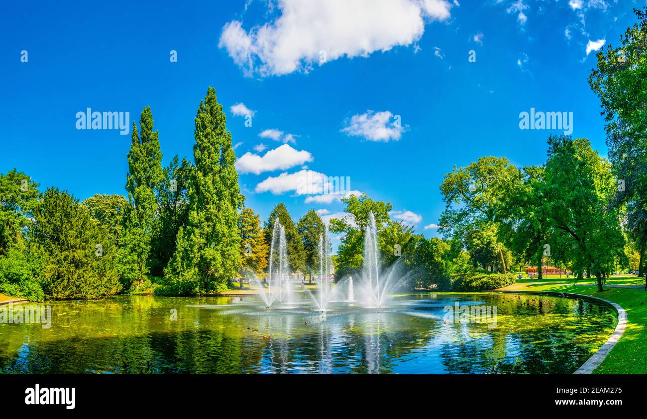 Fountain at the Valkenberg park in Breda, Netherlands Stock Photo - Alamy