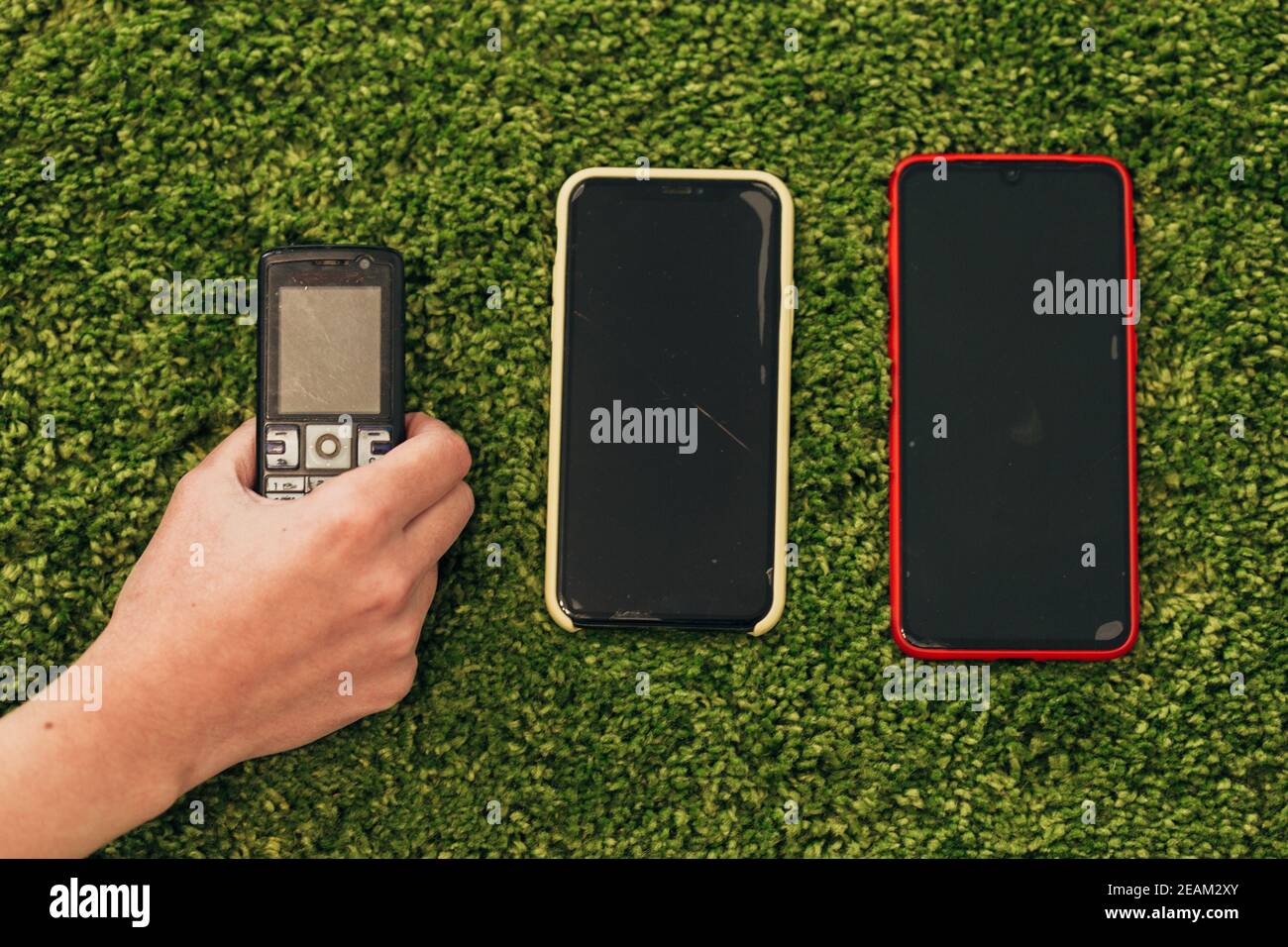 Human and phones hi-res stock photography and images - Alamy