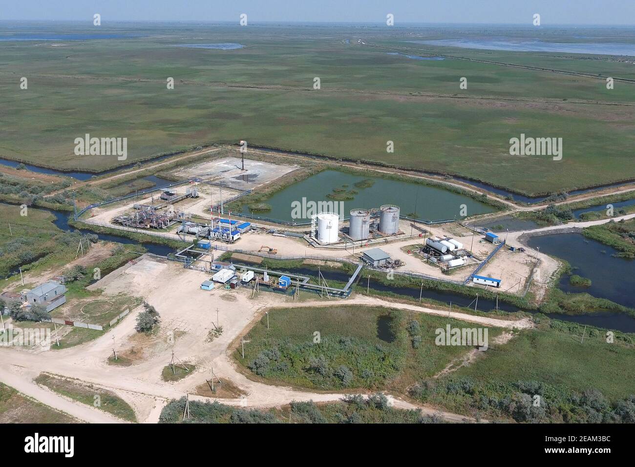 Equipment for the drying gas and condensate collection. Top view Stock Photo - Alamy