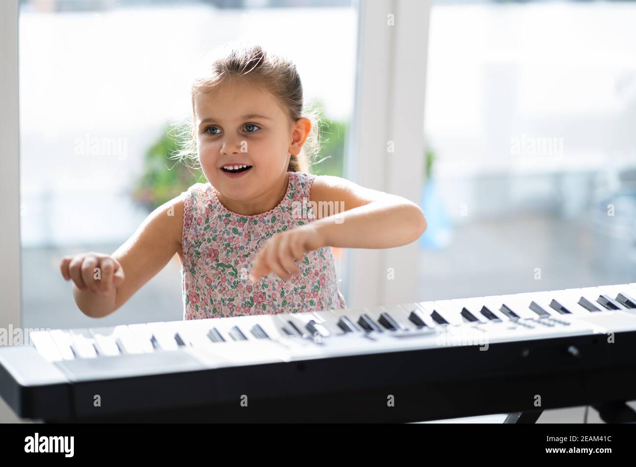 Child keyboard hi-res stock photography and images - Alamy