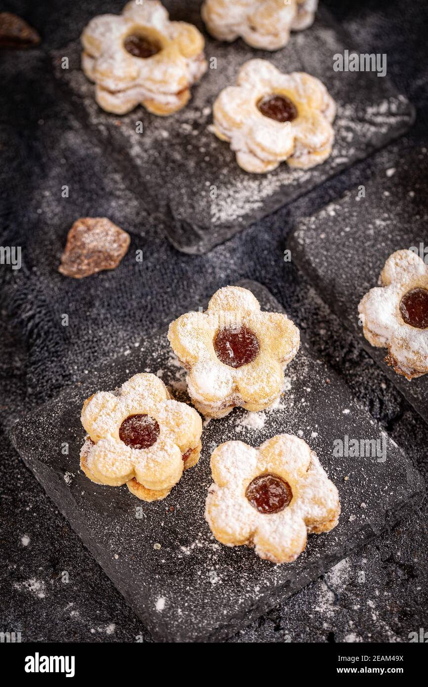 Traditional Christmas Linzer cookies Stock Photo - Alamy