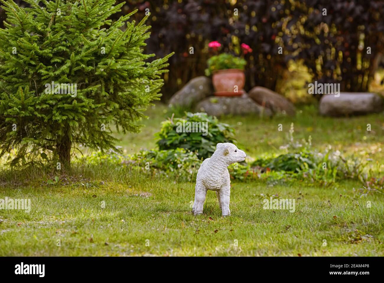 Artificial sheep hi-res stock photography and images - Alamy