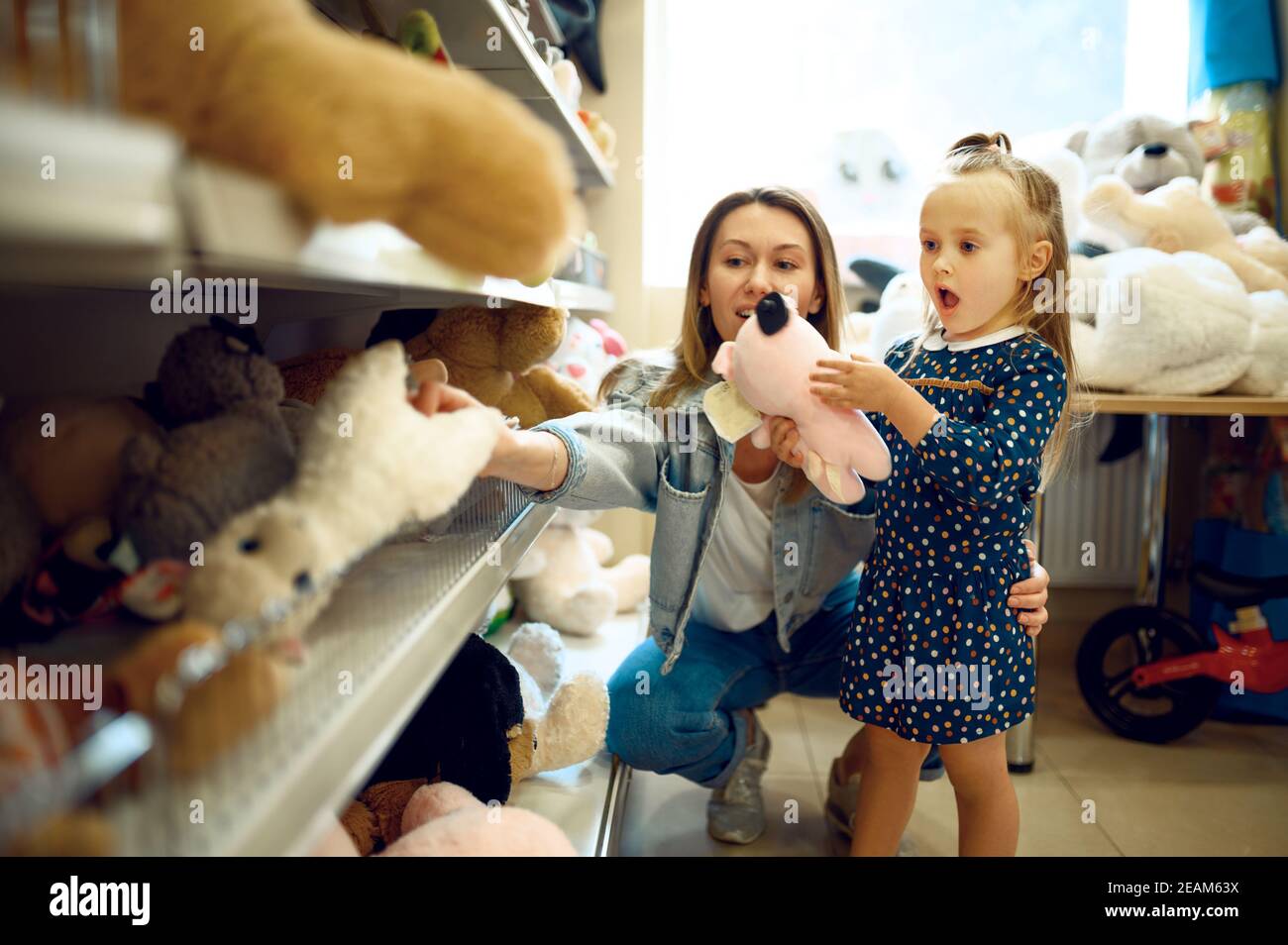 Toy shop for child hi-res stock photography and images - Alamy