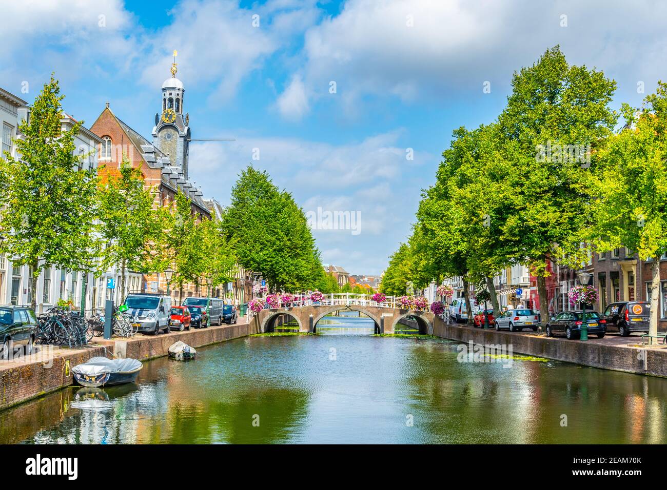 University of leiden hi-res stock photography and images - Alamy