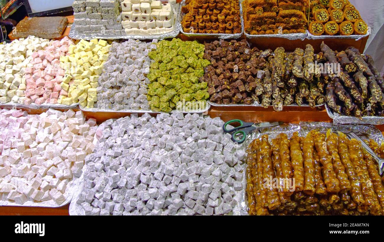 An assortment of Turkish Delight at Market in Istanbul Stock Photo - Alamy