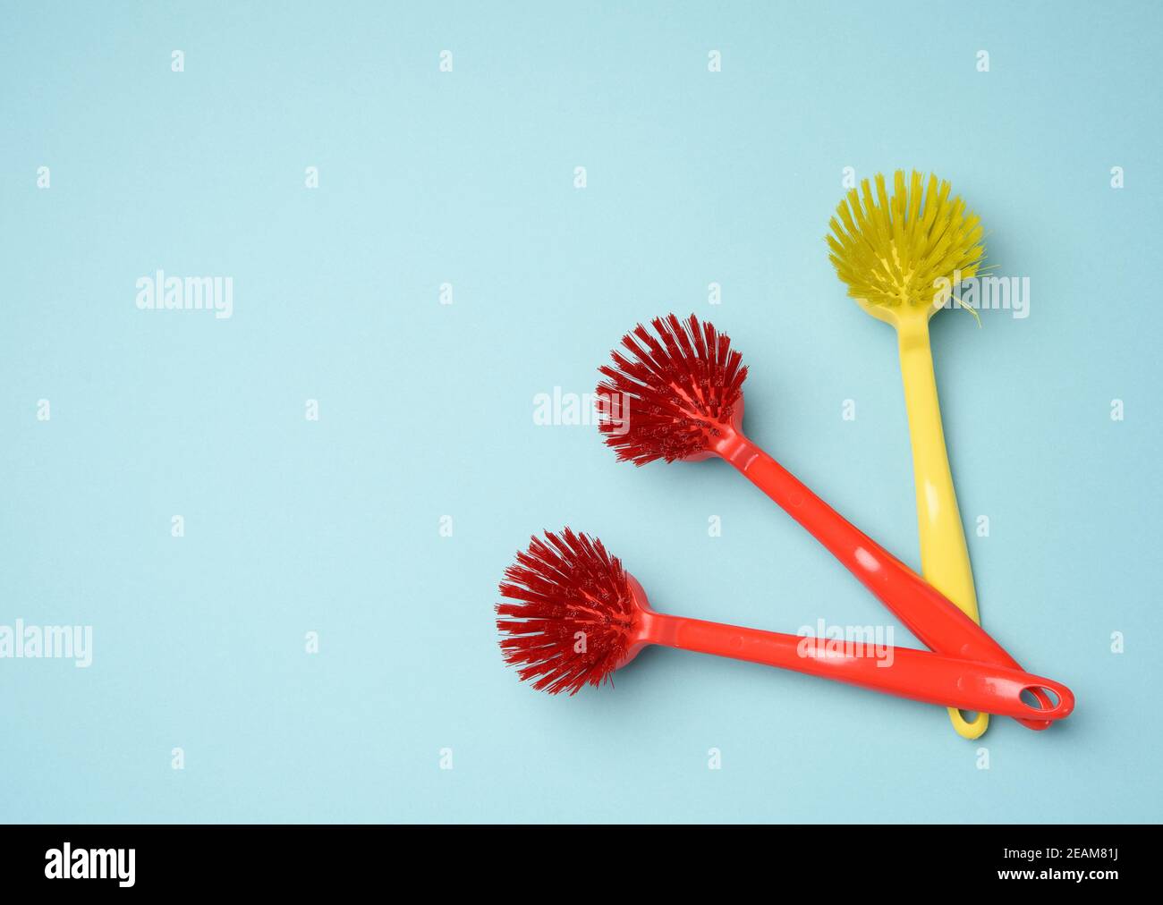 Instrument cleaning brushes hi-res stock photography and images - Alamy