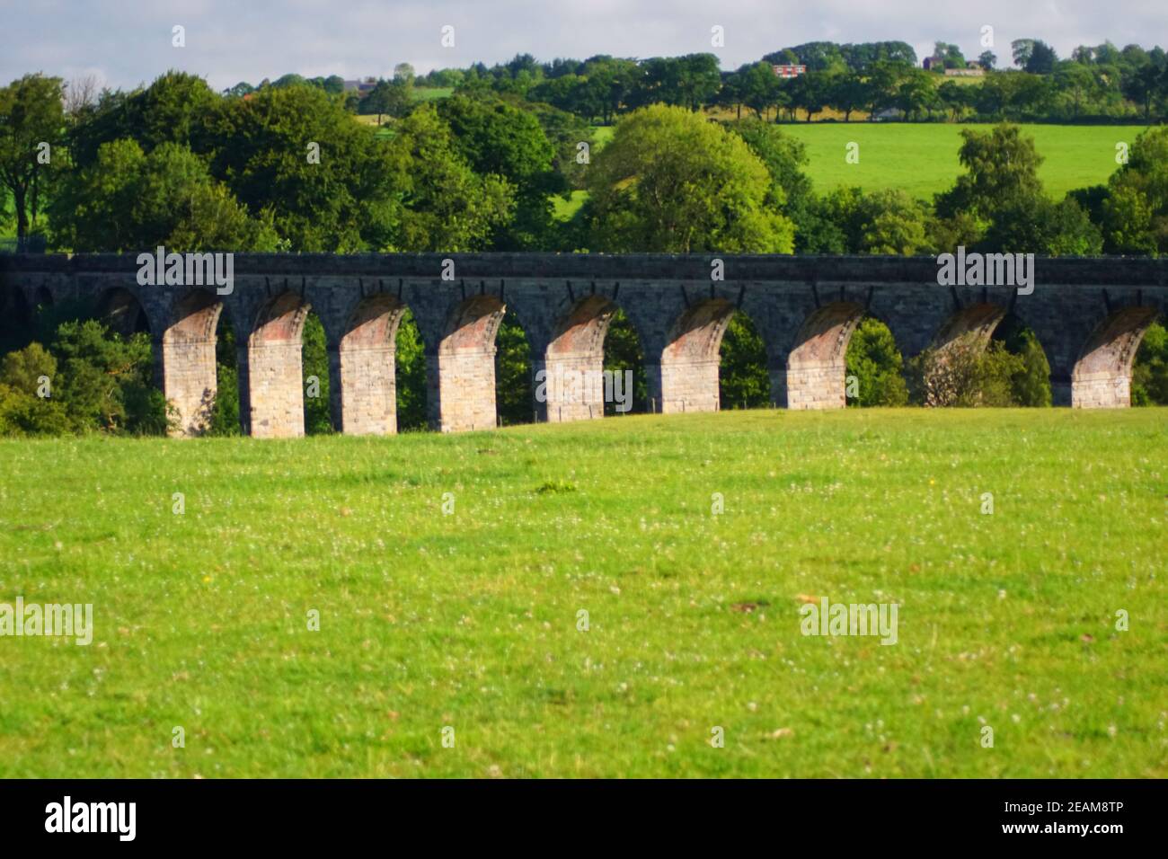Masonry Viaduct High Resolution Stock Photography and Images - Alamy