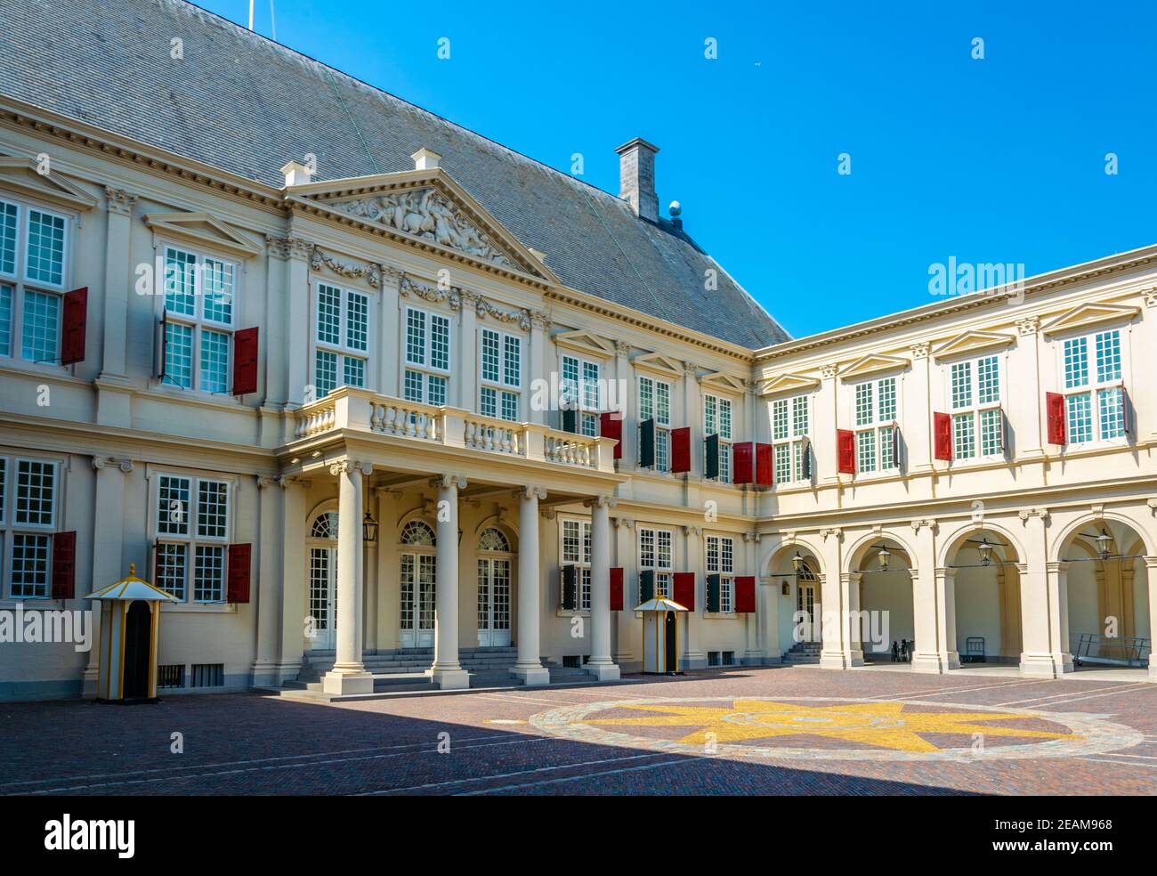 Noordeinde palace in the Hague, Netherlands Stock Photo - Alamy