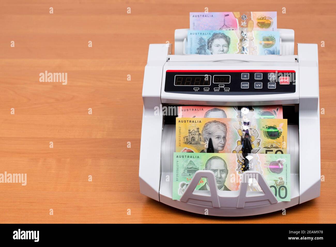 Currency Counting Machine High Resolution Stock Photography and Images ...