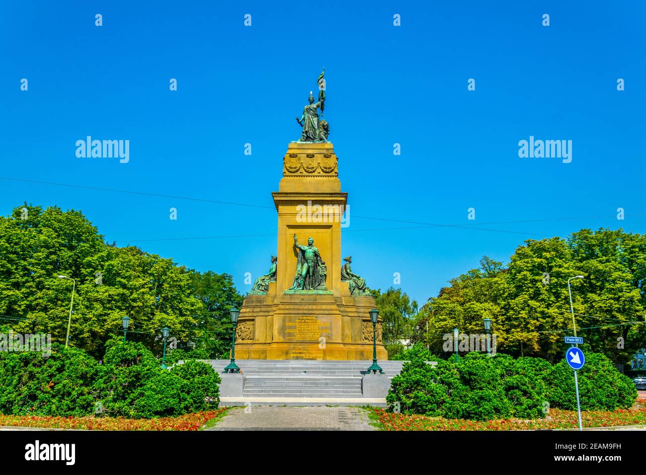 Monument plein 1813 commemorating independence of the Netherlands in ...