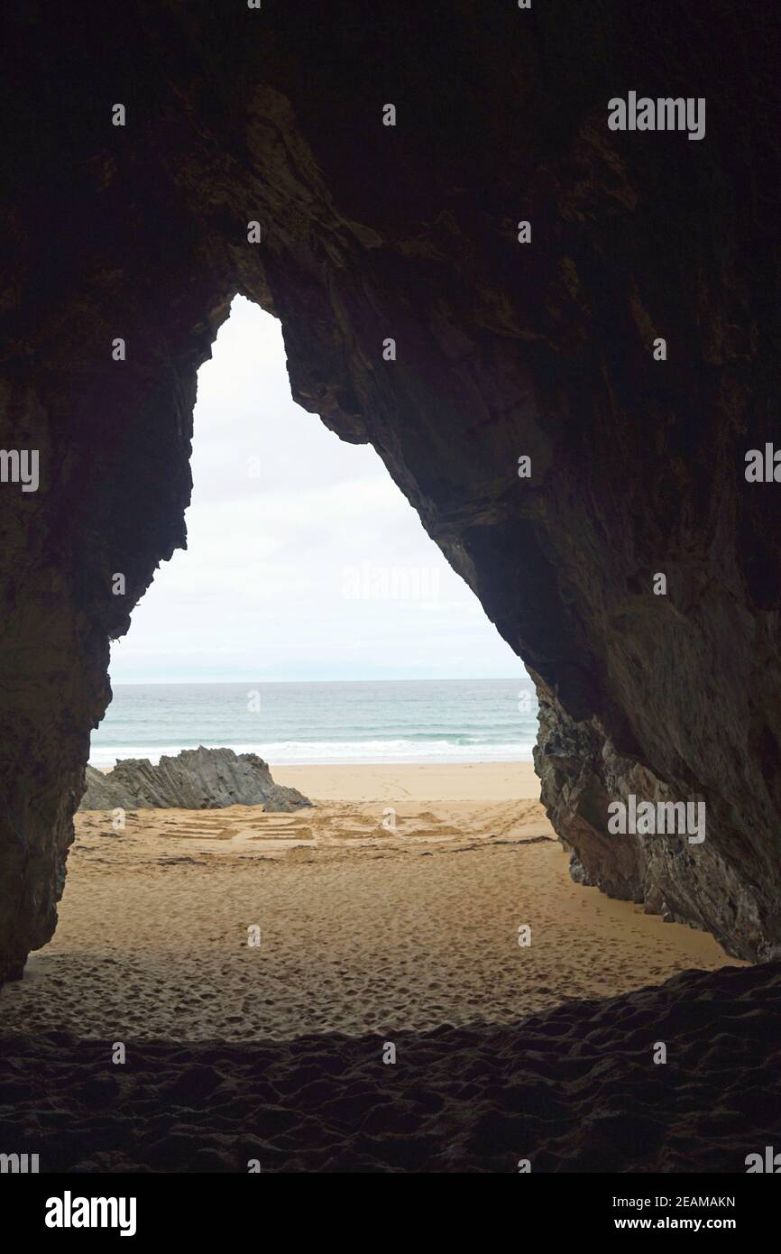 Rock hole on beach hi-res stock photography and images - Alamy