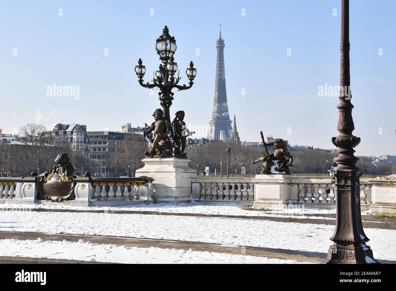 Paris under the snow, France on February 10, 2021. A wave of snow-ice ...