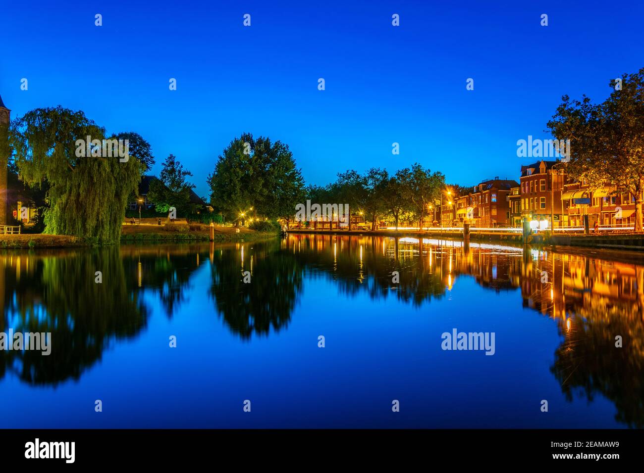 Night view of a channel in Delft, Netherlands Stock Photo - Alamy