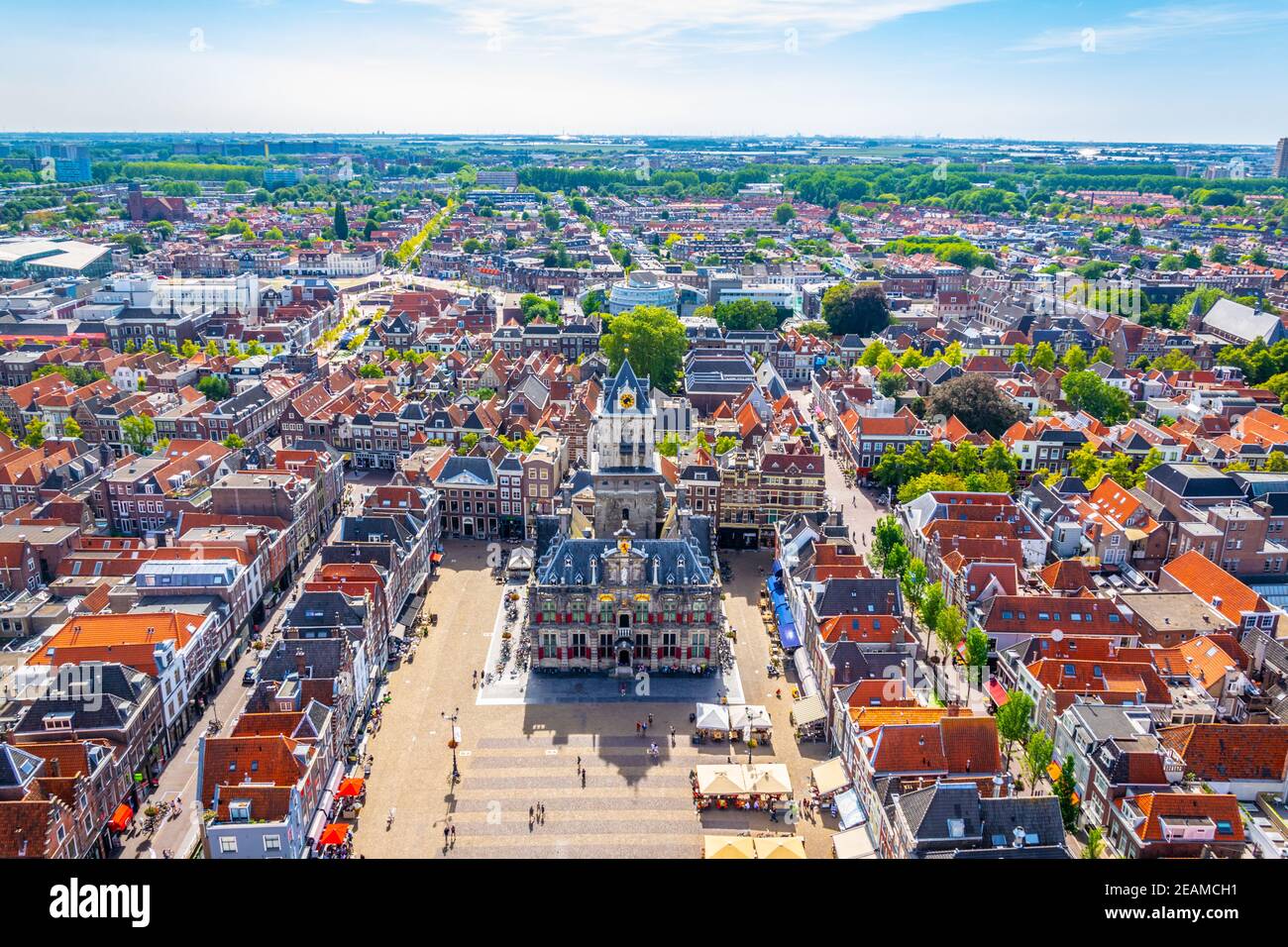 Old town market squre hi-res stock photography and images - Alamy