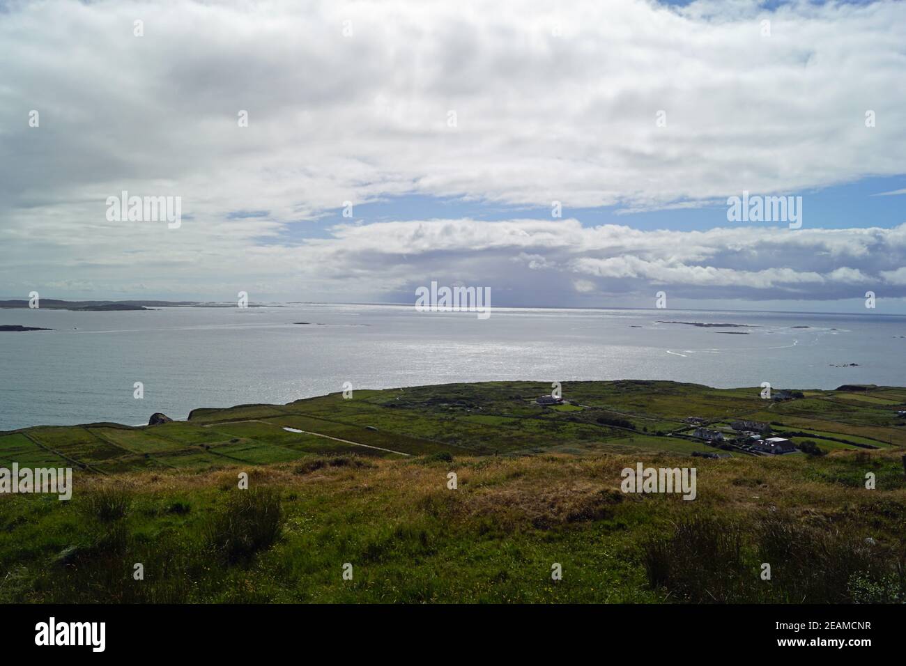Connemara loop road hi-res stock photography and images - Alamy