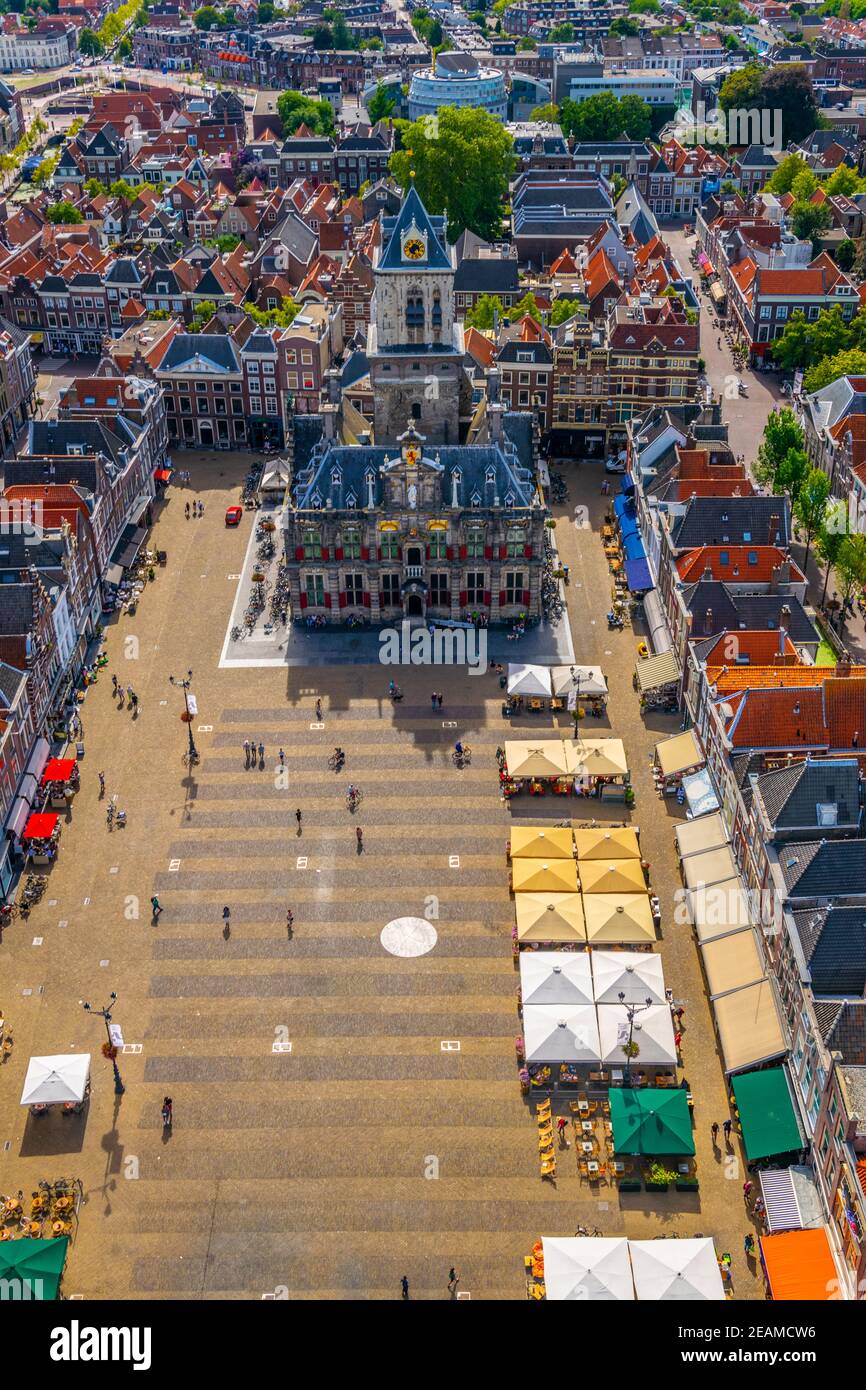 Town hall squre hi-res stock photography and images - Alamy