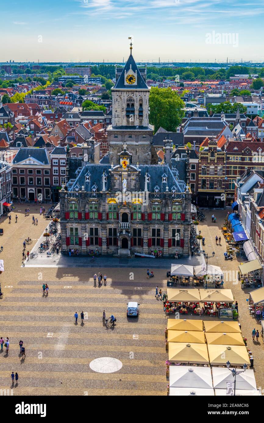 Old town market squre hi-res stock photography and images - Alamy