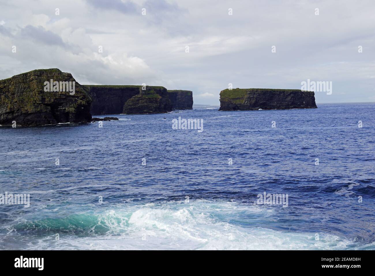 Kilkee hi-res stock photography and images - Alamy
