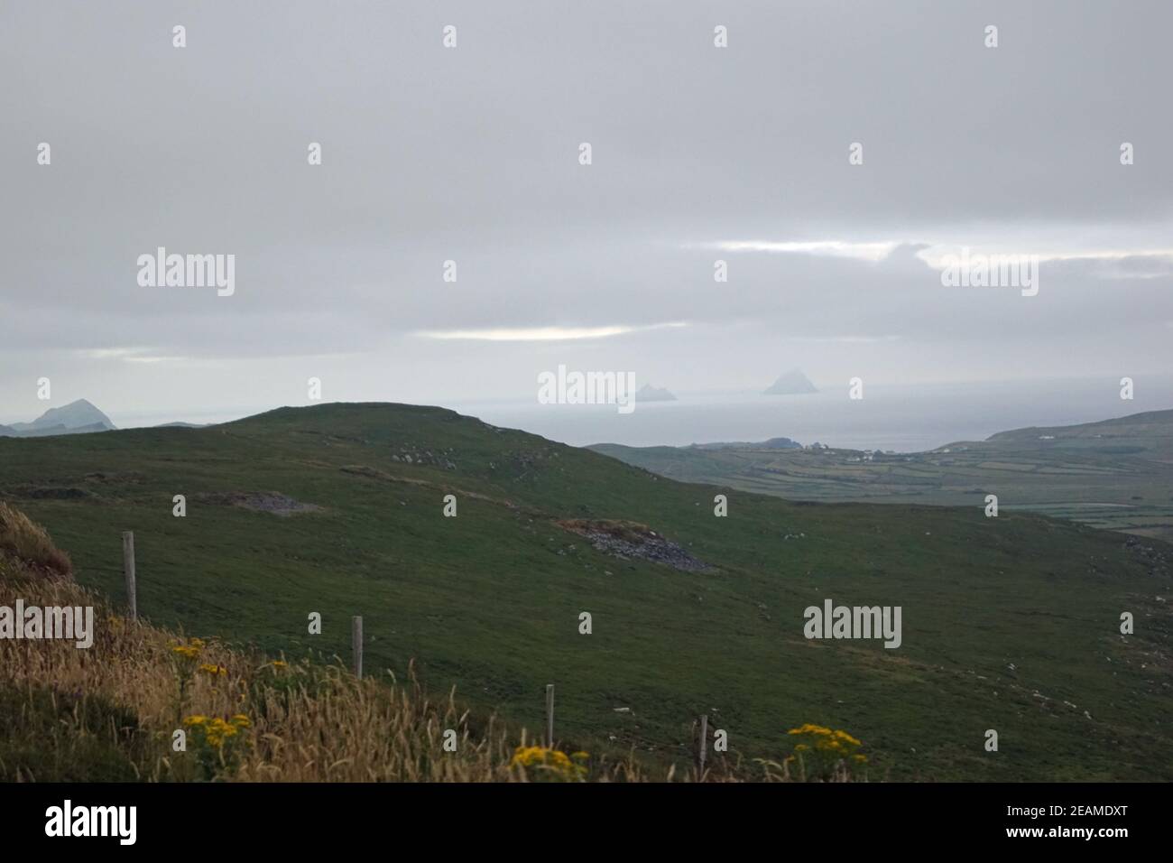 Geokaun mountain and Fogher Cliffs Stock Photo - Alamy