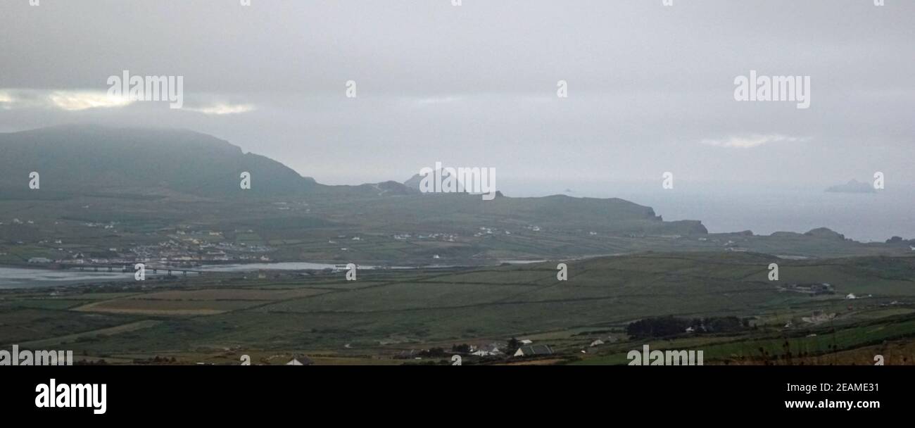 Geokaun mountain and Fogher Cliffs Stock Photo - Alamy