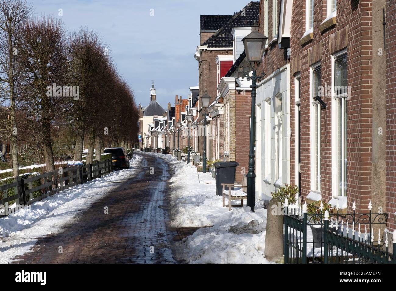 Historic buildings in friesland hi-res stock photography and images - Alamy
