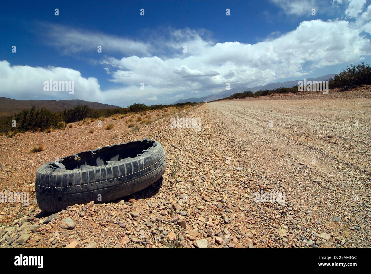 Unpaved routes hi-res stock photography and images - Alamy