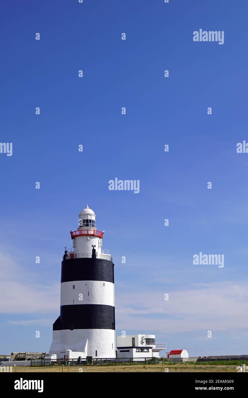 Hook Lighthouse on the Hook Peninsula Stock Photo - Alamy