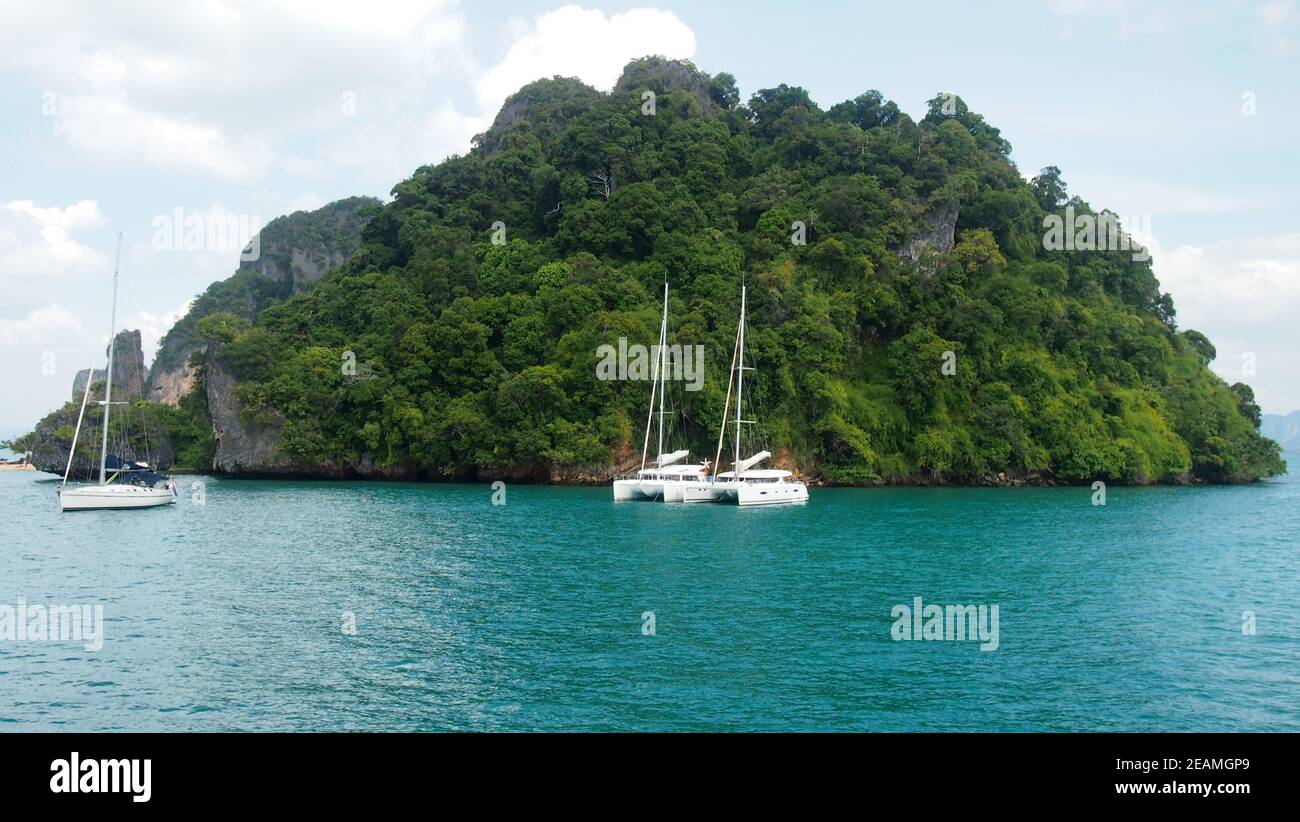 Best island in phuket hi-res stock photography and images - Alamy