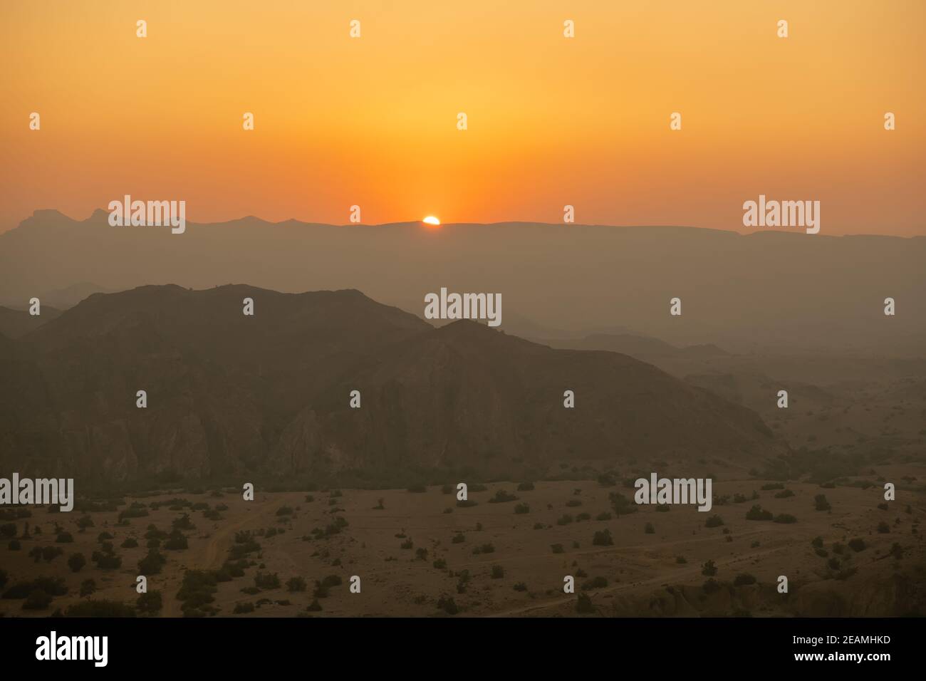 Rani Kot Fort Great Wall of Sindh Picturesque Breathtaking View at ...