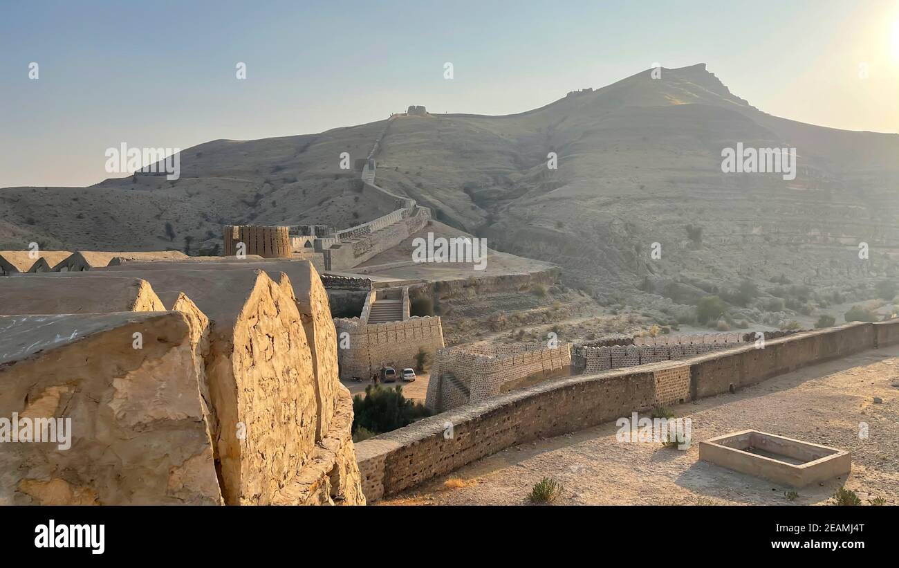 Rani Kot Fort Great Wall of Sindh Picturesque Breathtaking View at ...