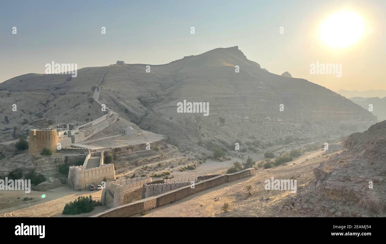 Rani Kot Fort Great Wall of Sindh Picturesque Breathtaking View at ...