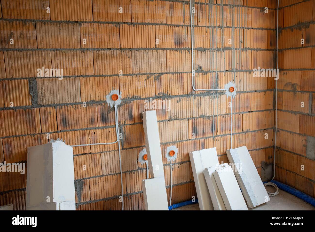 building a house, unfinished interior Stock Photo - Alamy