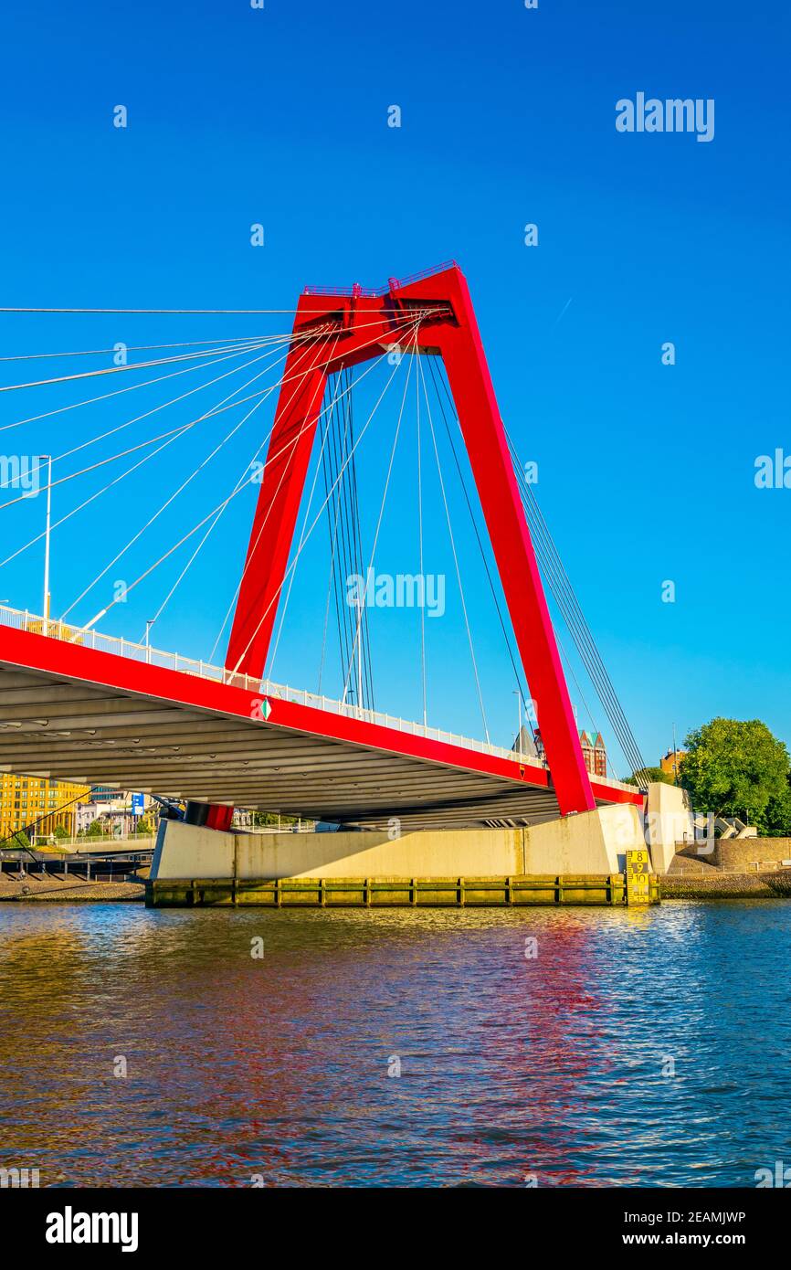 Willem bridge and city skyline hi-res stock photography and images - Alamy