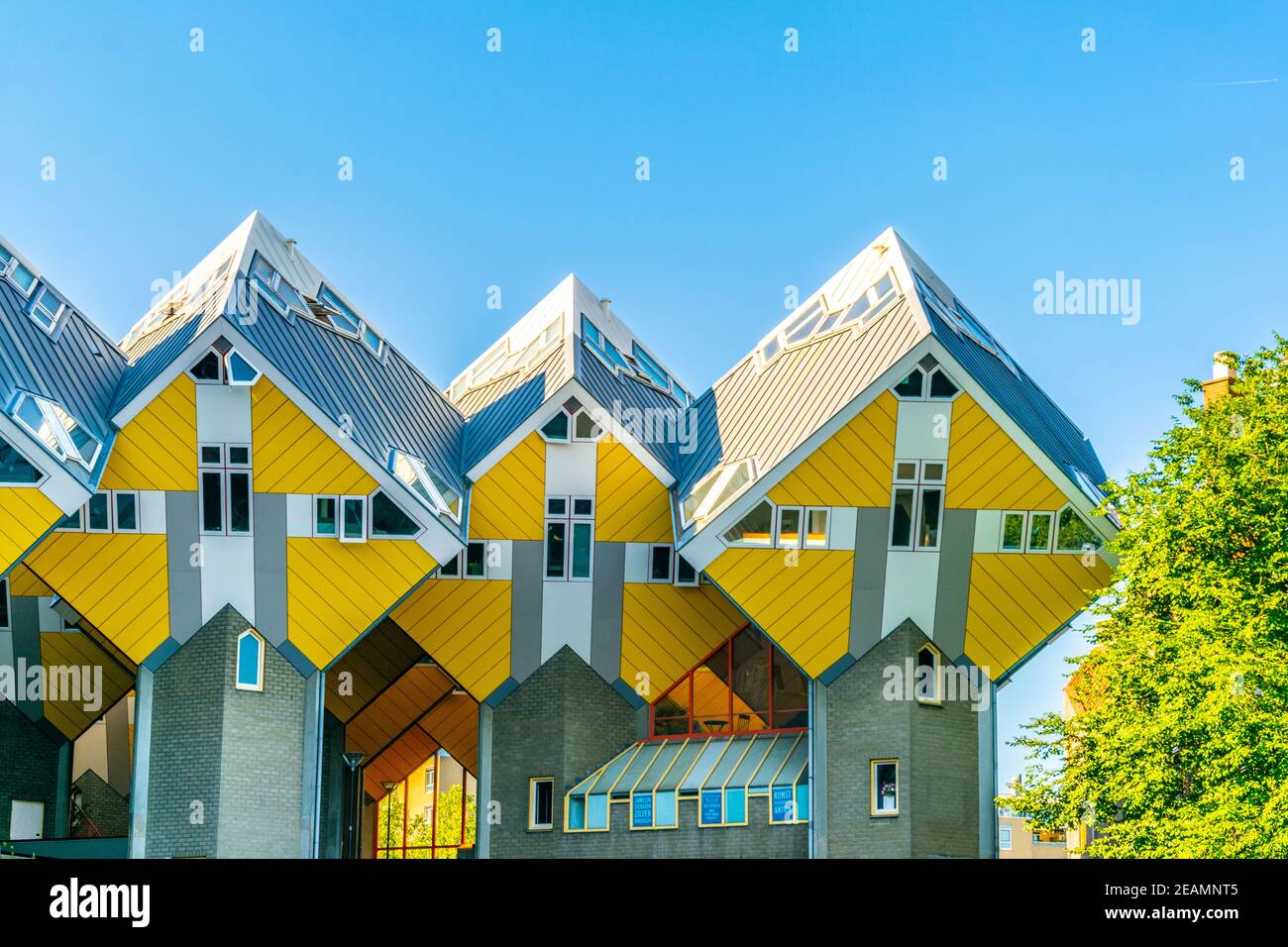 Famous cube houses in Rotterdam, Netherlands Stock Photo - Alamy