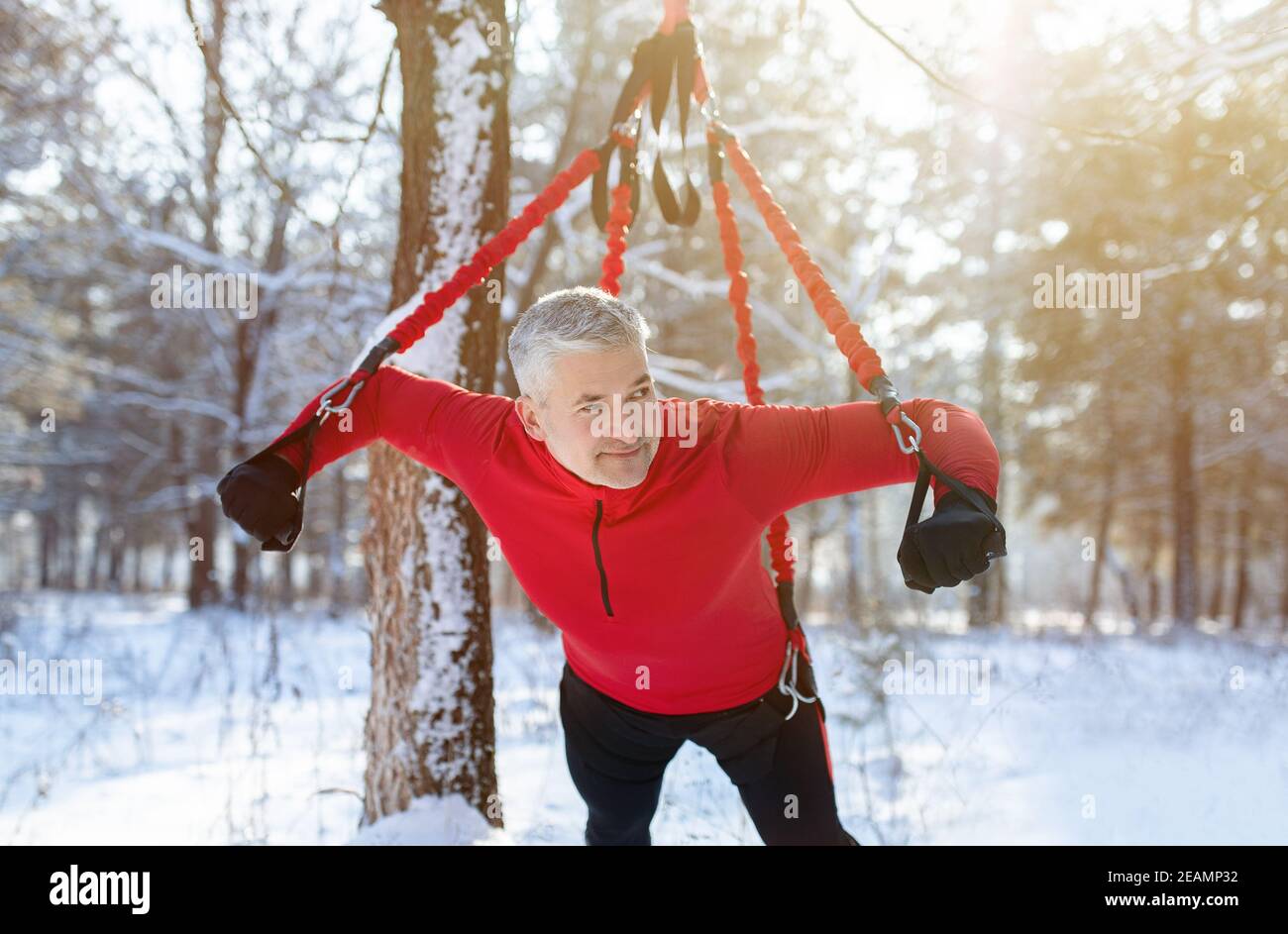 Bungee fitness hi-res stock photography and images - Alamy
