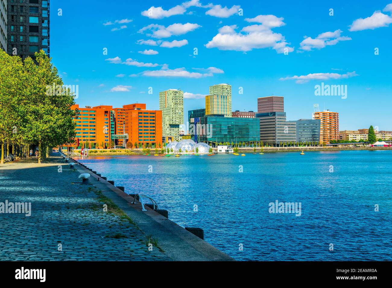 Floating office rotterdam hi-res stock photography and images - Alamy