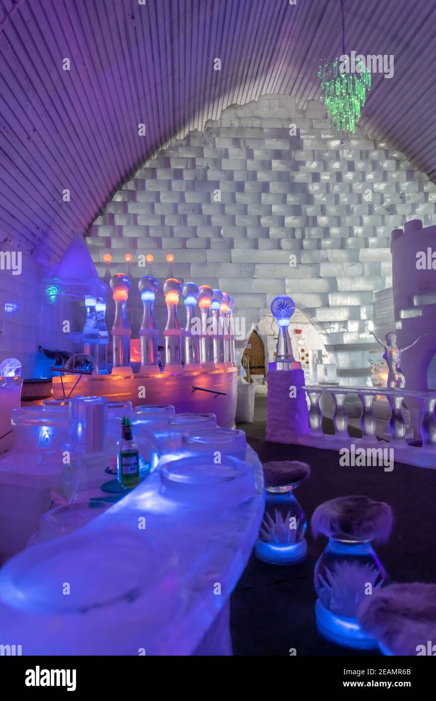 Aurora Ice Museum and Bar at Chena Hot Springs in Fairbanks, Alaska is ...