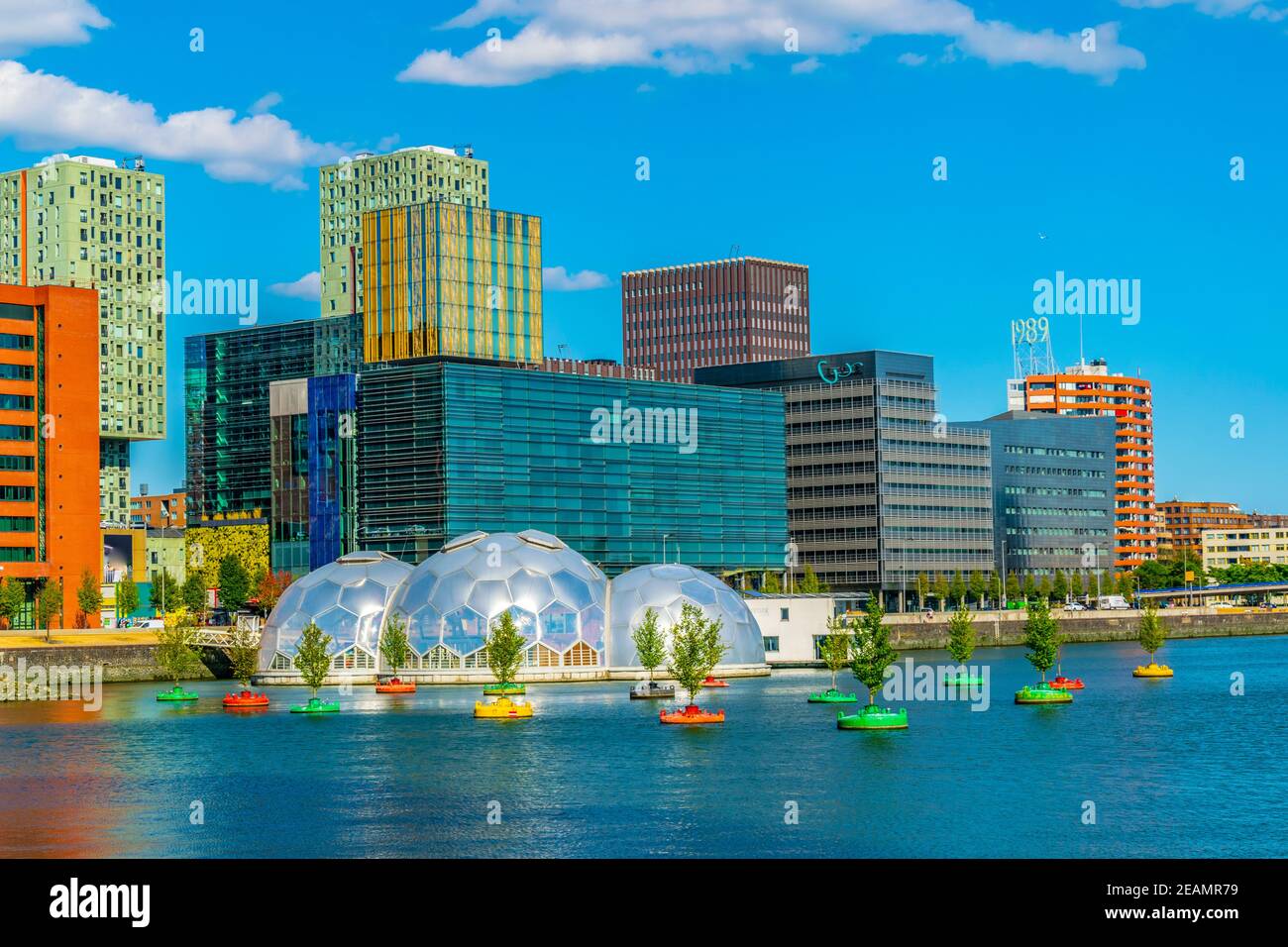 Floating office rotterdam hi-res stock photography and images - Alamy