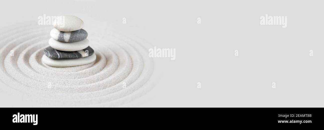 Zen japanese garden background. Horizontal banner Stock Photo - Alamy