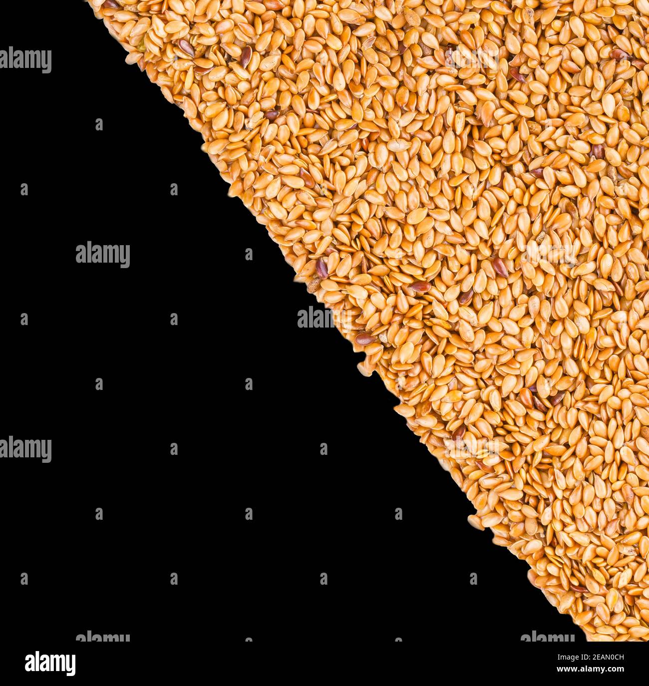 texture of roasted golden flax seed or linseed Stock Photo - Alamy