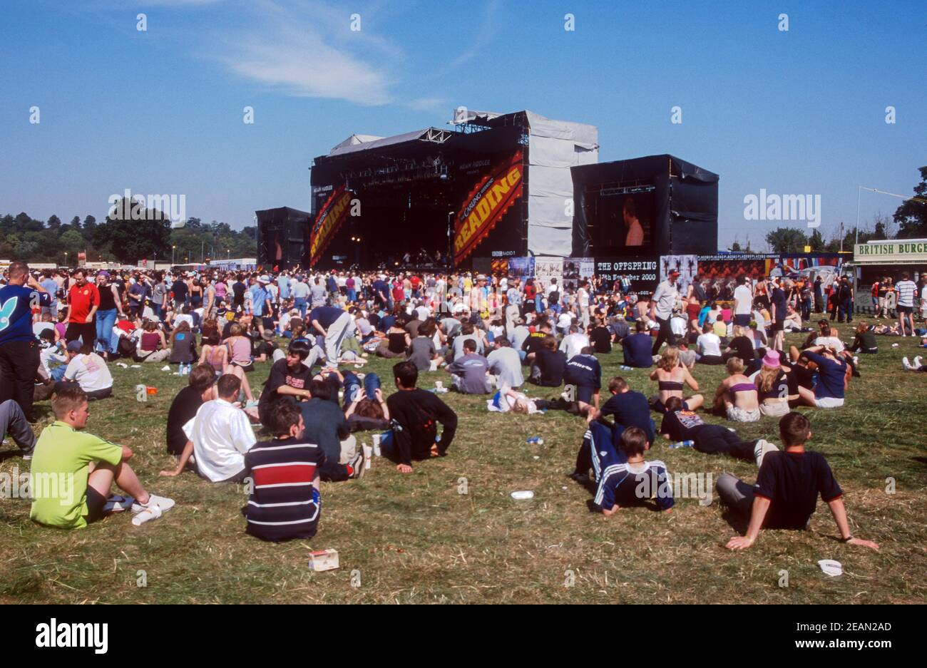 Reading 2000 hi-res stock photography and images - Alamy