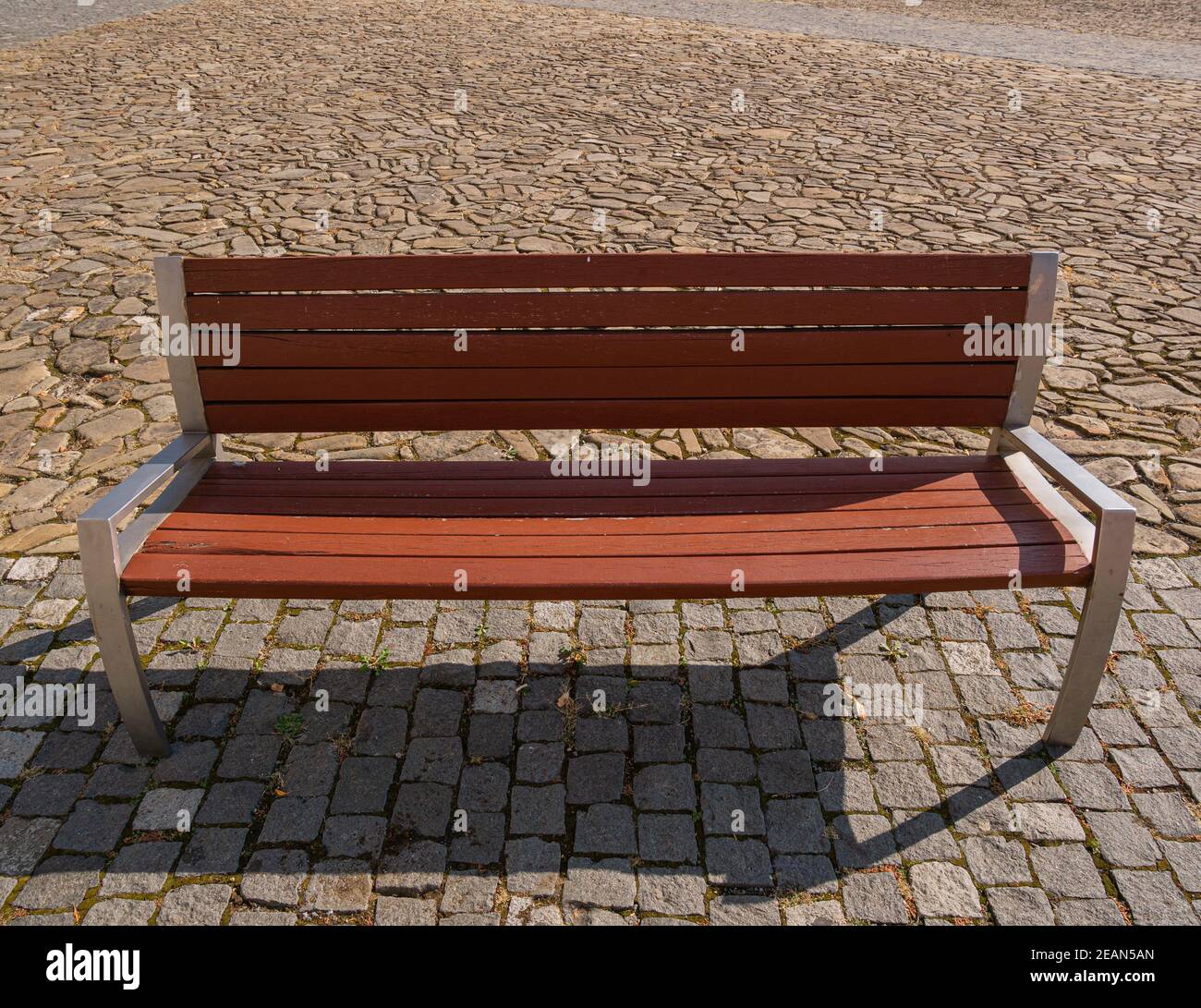 Paved market hi-res stock photography and images - Alamy